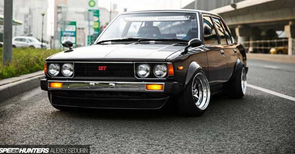 Review Toyota Corolla DX, Mobil Terlaris yang Harganya Tetap Stabil